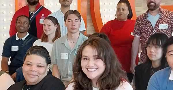 Undergrads Attend 2nd Annual Arts Industry Trek to Los Angeles ...